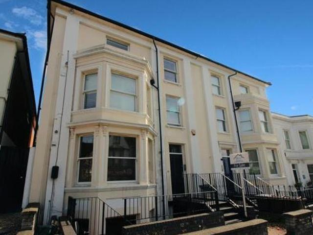2 Bedroom Penthouse For Sale In St Albans
