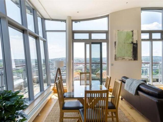 2 bedroom penthouse for sale in The Panoramic, 30 Park Row, Bristol, BS1