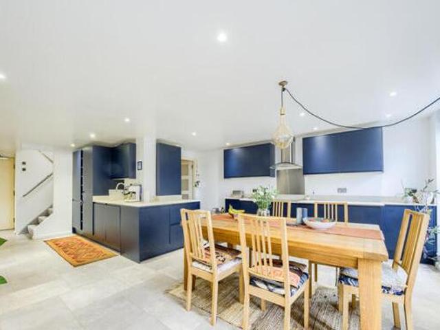 2 Bedroom Penthouse For Sale In 17 Ludgate Hill