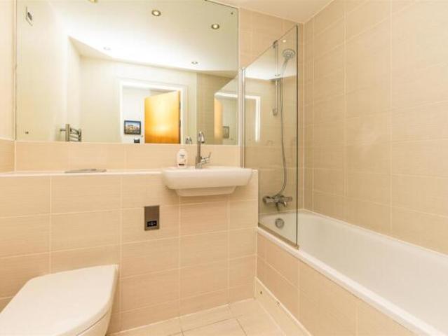 2 bedroom penthouse for sale in 111 The Ropewalk, Nottingham, NG1