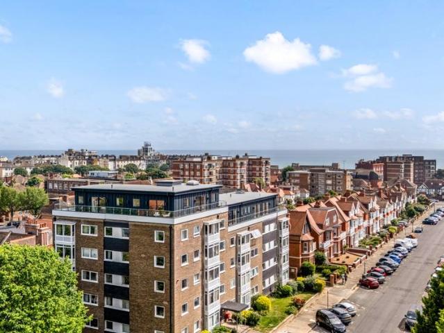 2 bedroom penthouse for sale