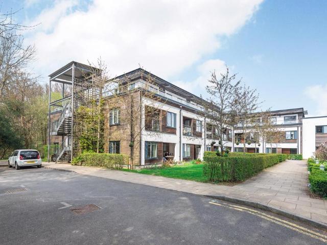 2 bedroom penthouse for sale
