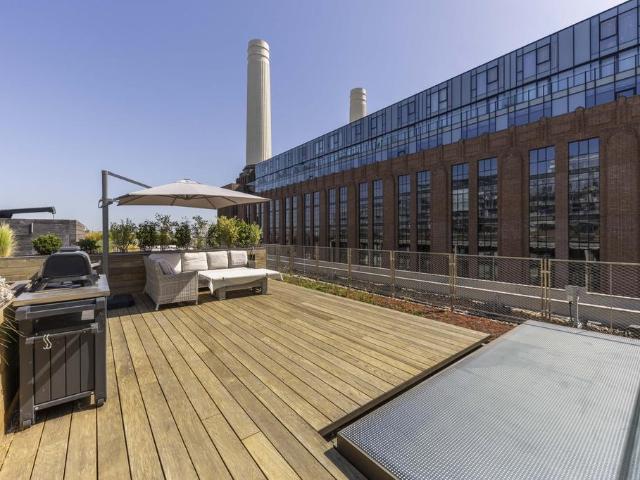 2 bedroom penthouse for sale
