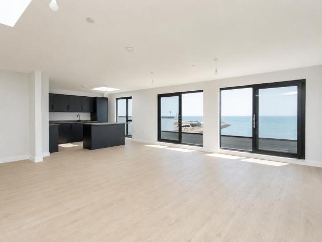 2 bedroom penthouse for sale