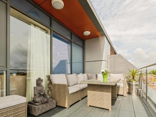 2 bedroom penthouse for sale