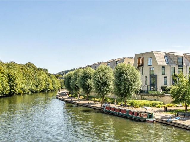 2 bedroom penthouse for sale