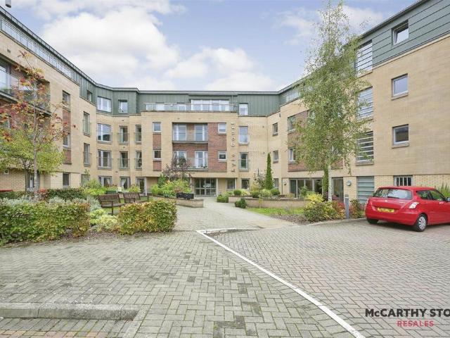 2 bedroom penthouse for sale