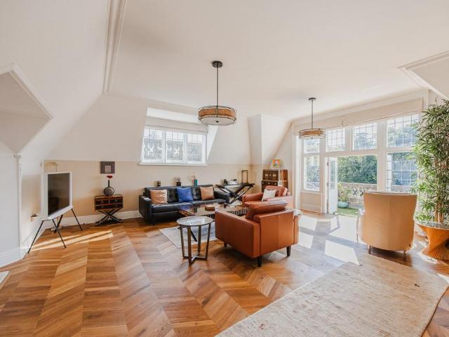 2 bedroom penthouse for sale