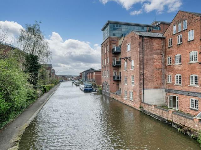 2 bedroom penthouse for sale