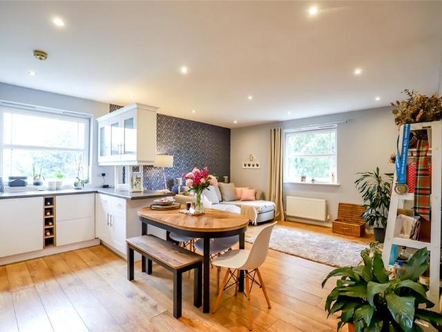 2 bedroom penthouse for sale