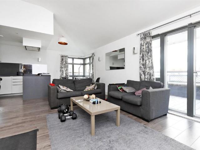 2 bedroom penthouse for sale