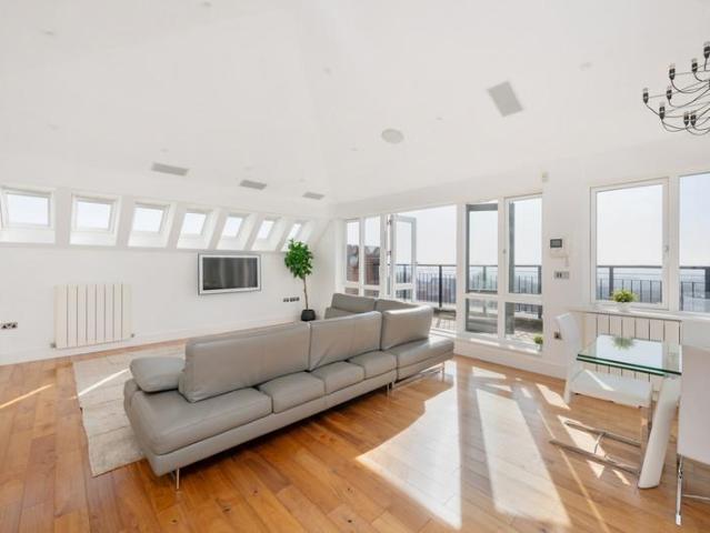 2 bedroom penthouse for sale