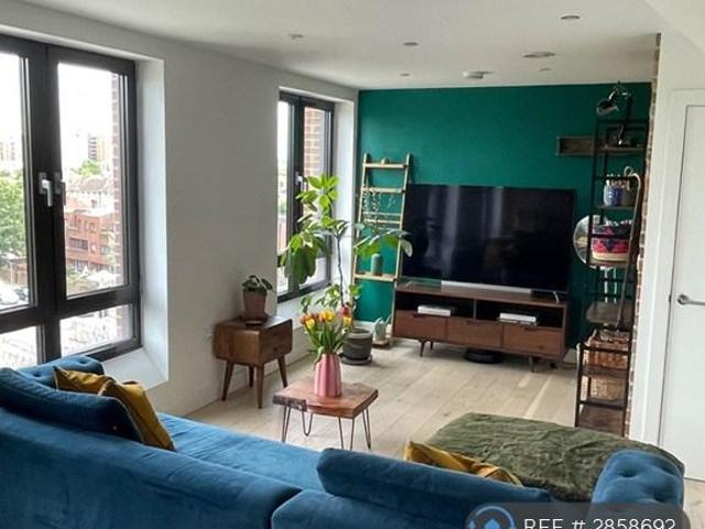 2 bedroom penthouse to rent
