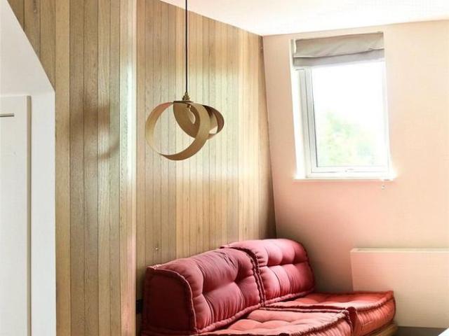 2 bedroom penthouse to rent