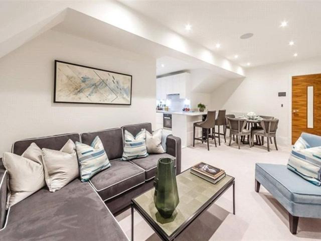 2 bedroom penthouse to rent
