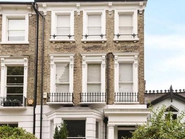 2 bedroom penthouse to rent
