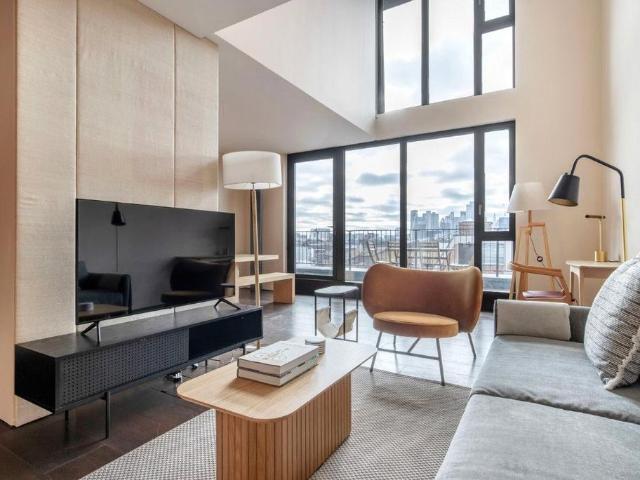2 bedroom penthouse to rent