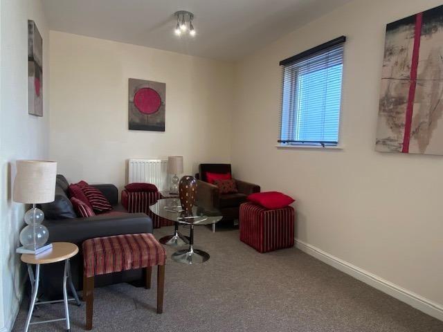 2 bedroom penthouse to rent