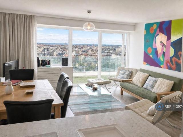 2 bedroom penthouse to rent