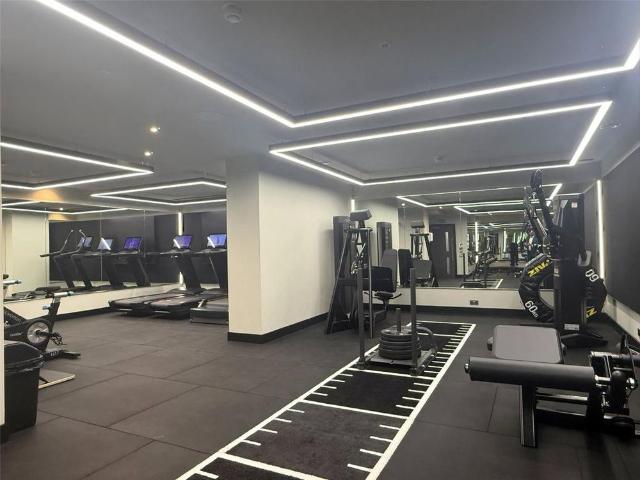 2 bedroom penthouse to rent