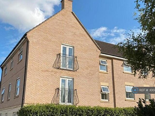 2 Bedroom Penthouse To Rent In Burywell Road, Wellingborough, NN8