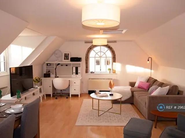 2 Bedroom Penthouse To Rent In Stephenson House, Oxford, OX1