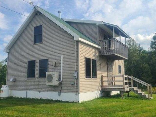 2 bedroom, Perham ME 04766 102282605
