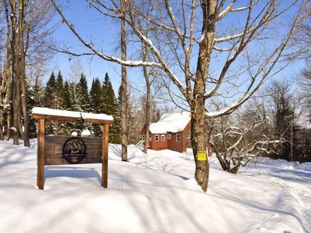 2 bedroom, Pittsburg NH 03592 LS102825721