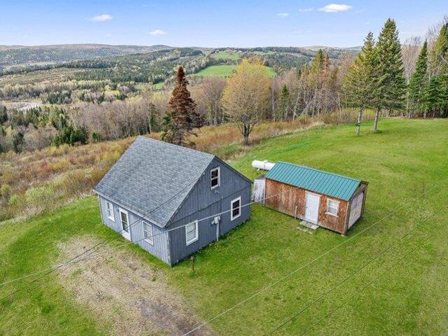 2 bedroom, Pittsburg NH 03592 102634172