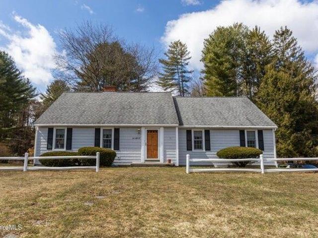 2 bedroom, Pittsfield MA 01201 102154697