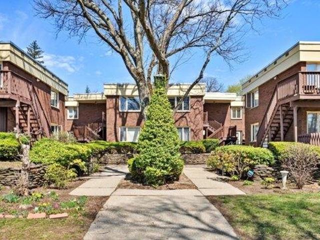 2 bedroom, Pittsfield MA 01201 102279964