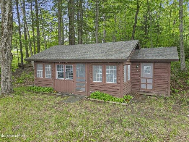 2 bedroom, Pittsfield MA 01201 104541246