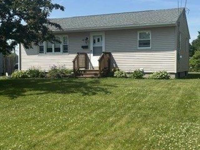 2 bedroom, Pittsfield MA 01201 104850412