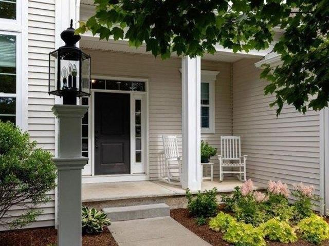 2 bedroom, Plymouth MA 02360 104043200