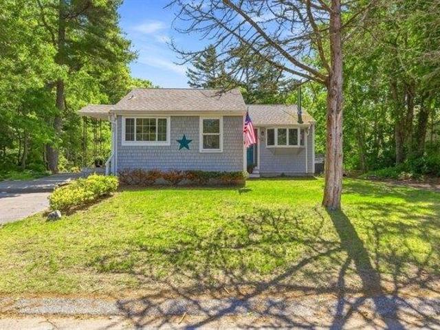 2 bedroom, Plymouth MA 02360 104849494