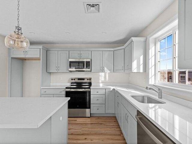 2 bedroom, Plymouth MA 02360 102558778
