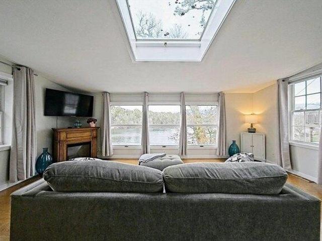 2 bedroom, Plymouth MA 02360 102585573