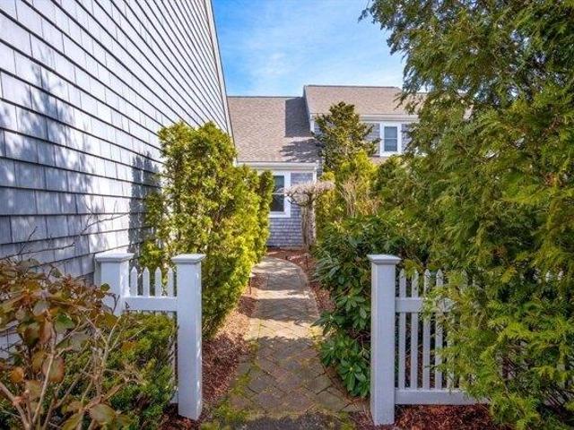 2 bedroom, Plymouth MA 02360 102634055