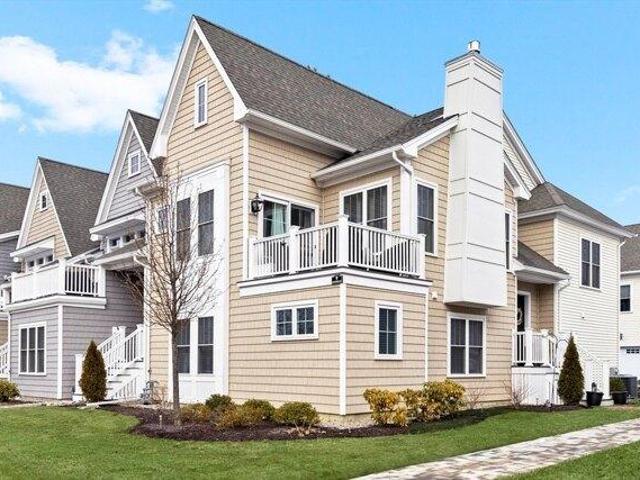 2 bedroom, Plymouth MA 02360 LS102446268