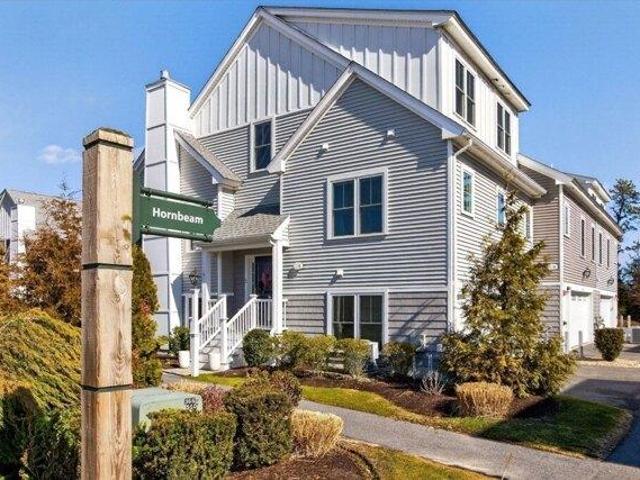 2 bedroom, Plymouth MA 02360 LS102156715