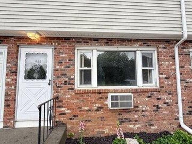 2 bedroom, Plainfield CT 06374 103102008