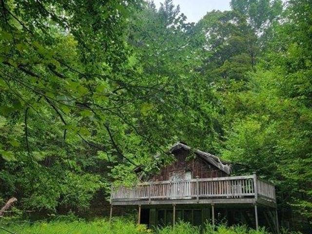 2 bedroom, Plainfield MA 01070 LS103073390