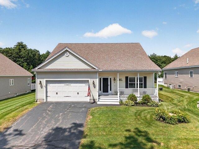 2 bedroom, Plaistow NH 03865 104791808