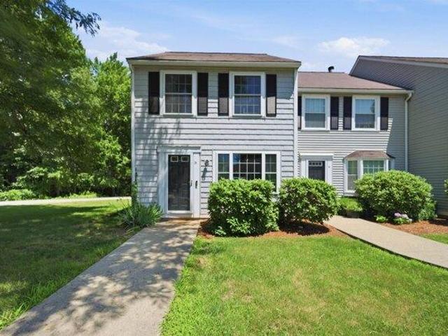 2 bedroom, Plaistow NH 03865 104809295