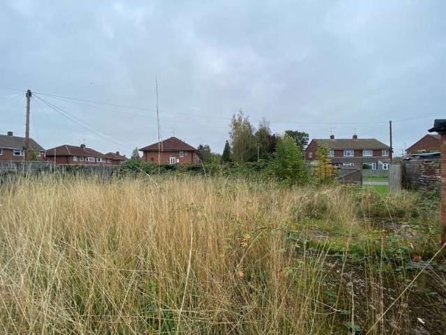 2 Bedroom Plot Commercial