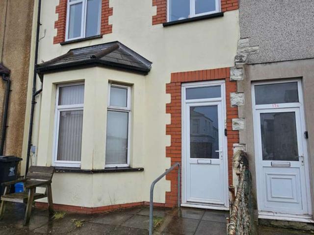 2 Bedroom Property