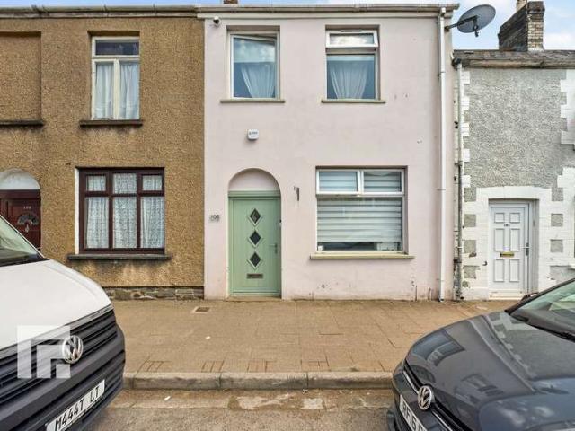 2 Bedroom Property
