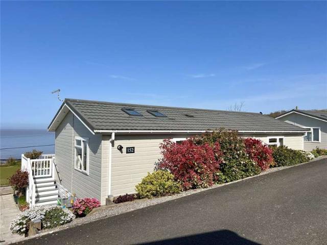 2 Bedroom Property