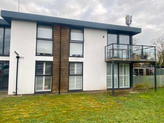 2 Bedroom Property