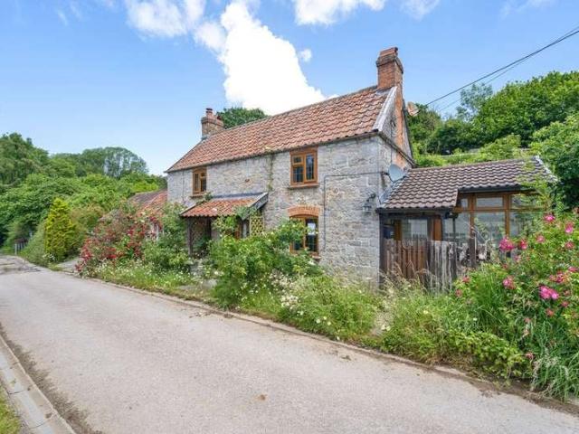 2 Bedroom Property